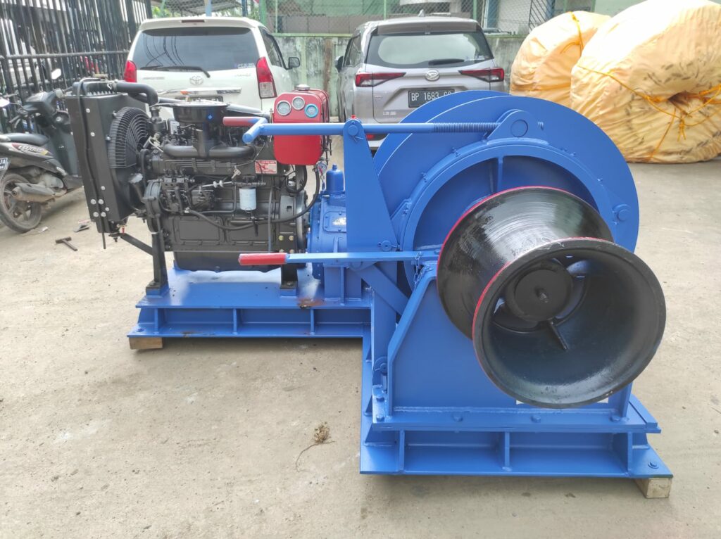 Diesel Engine Winch 50Kn - Hefer